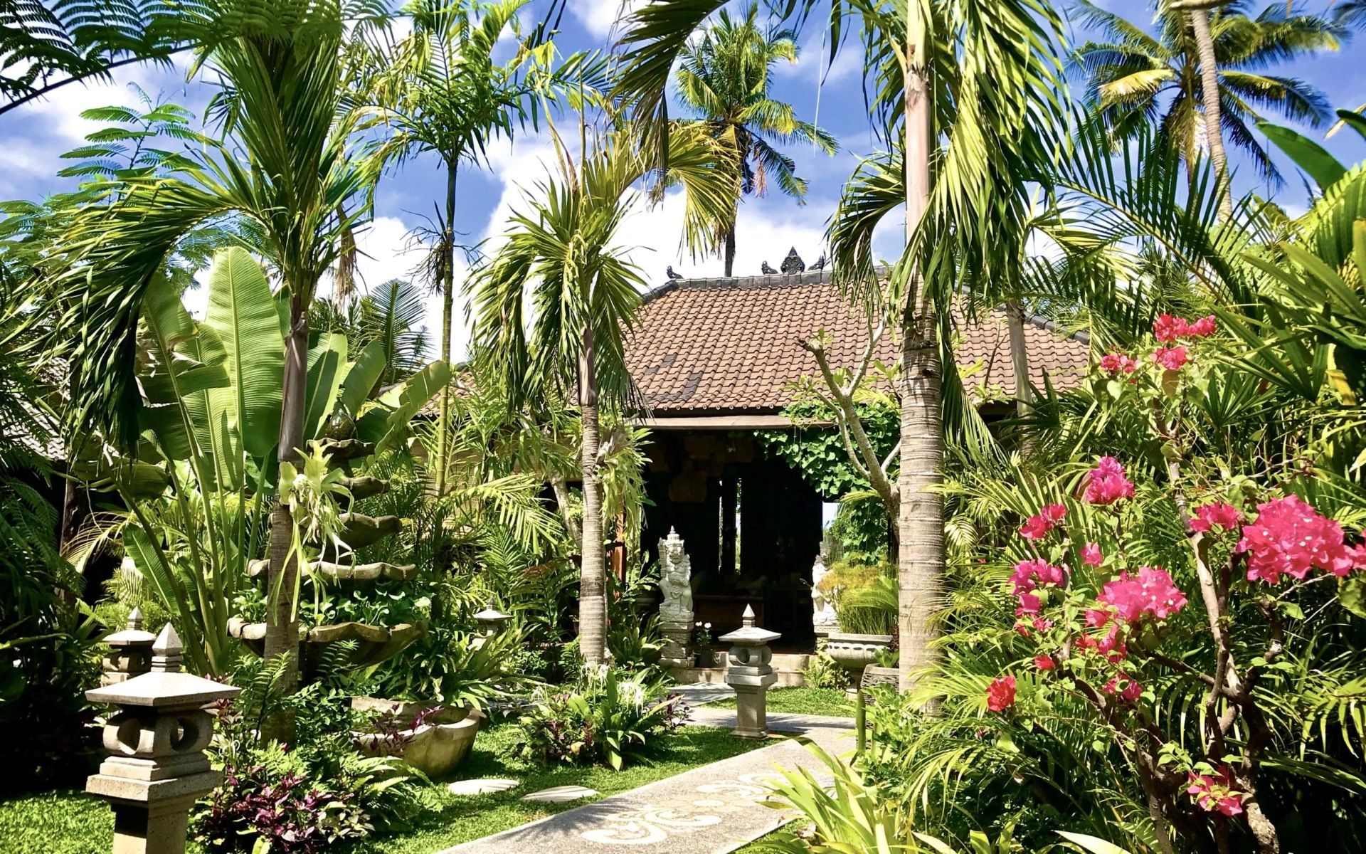 Bába na Bali | Balíčky | Oficiální webové stránky Saba Cottages ...